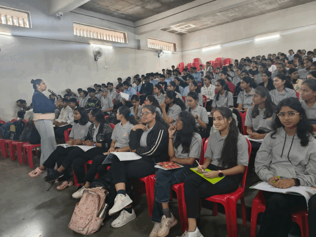 “Developing Personality & Communication Skills” – MVPS's Rajarshi Shahu ...